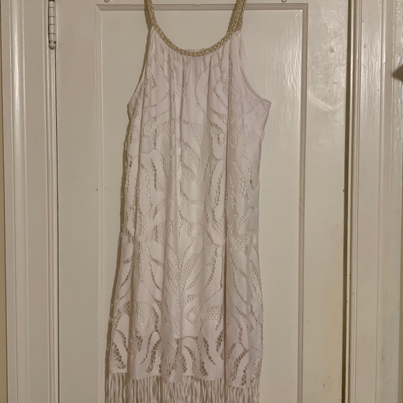 Versona | Dresses | Versona White Lace Dress With Fringe On It | Poshmark